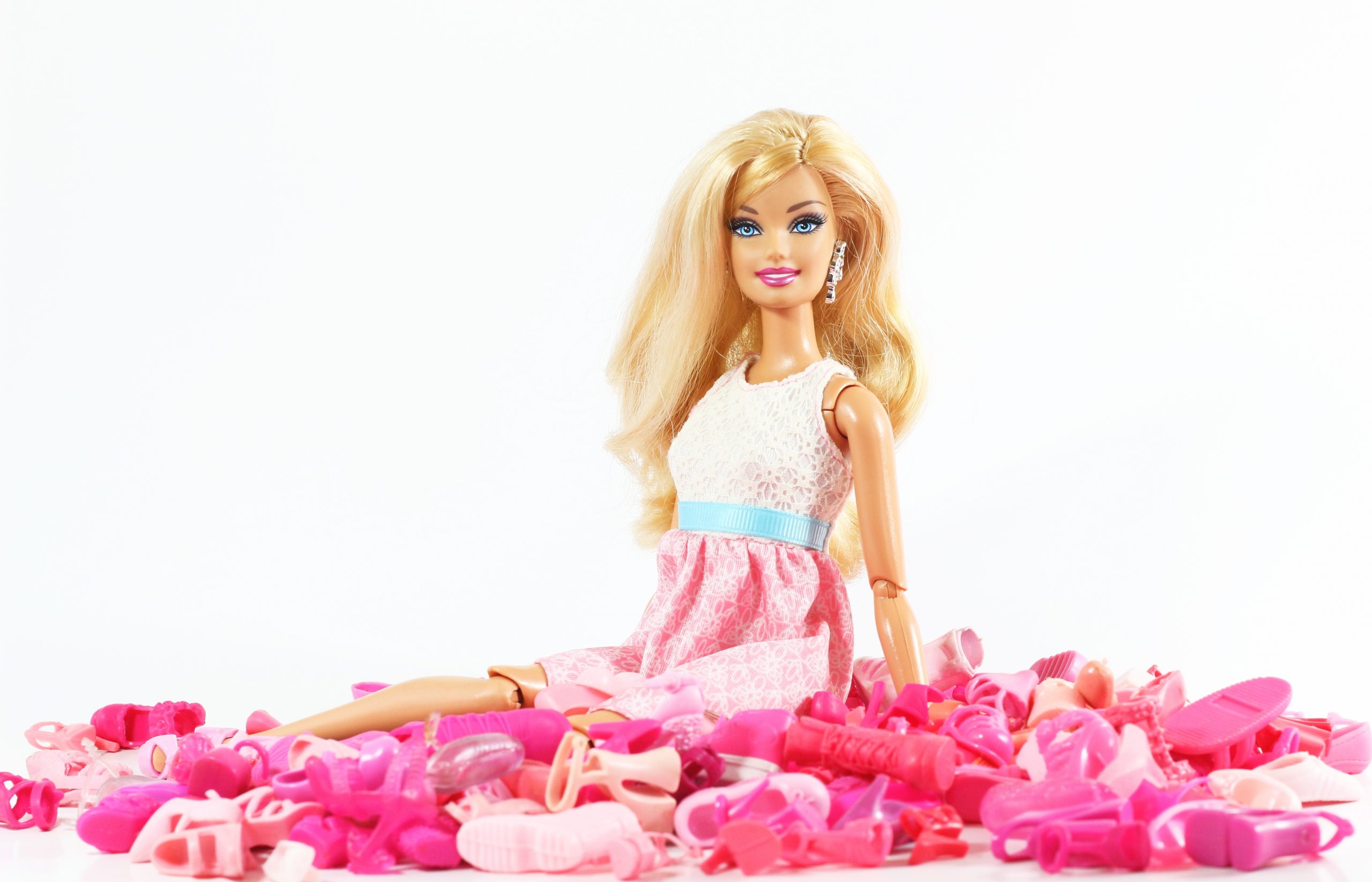 There’s now a beauty procedure called ‘Barbie Botox’ - Times²