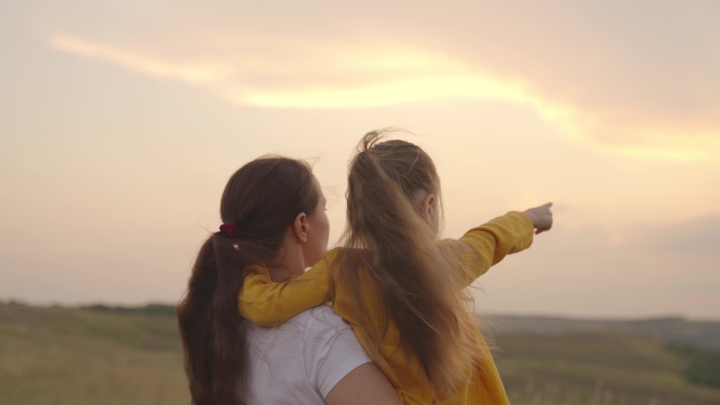 How conversations with children build language and strengthen ...