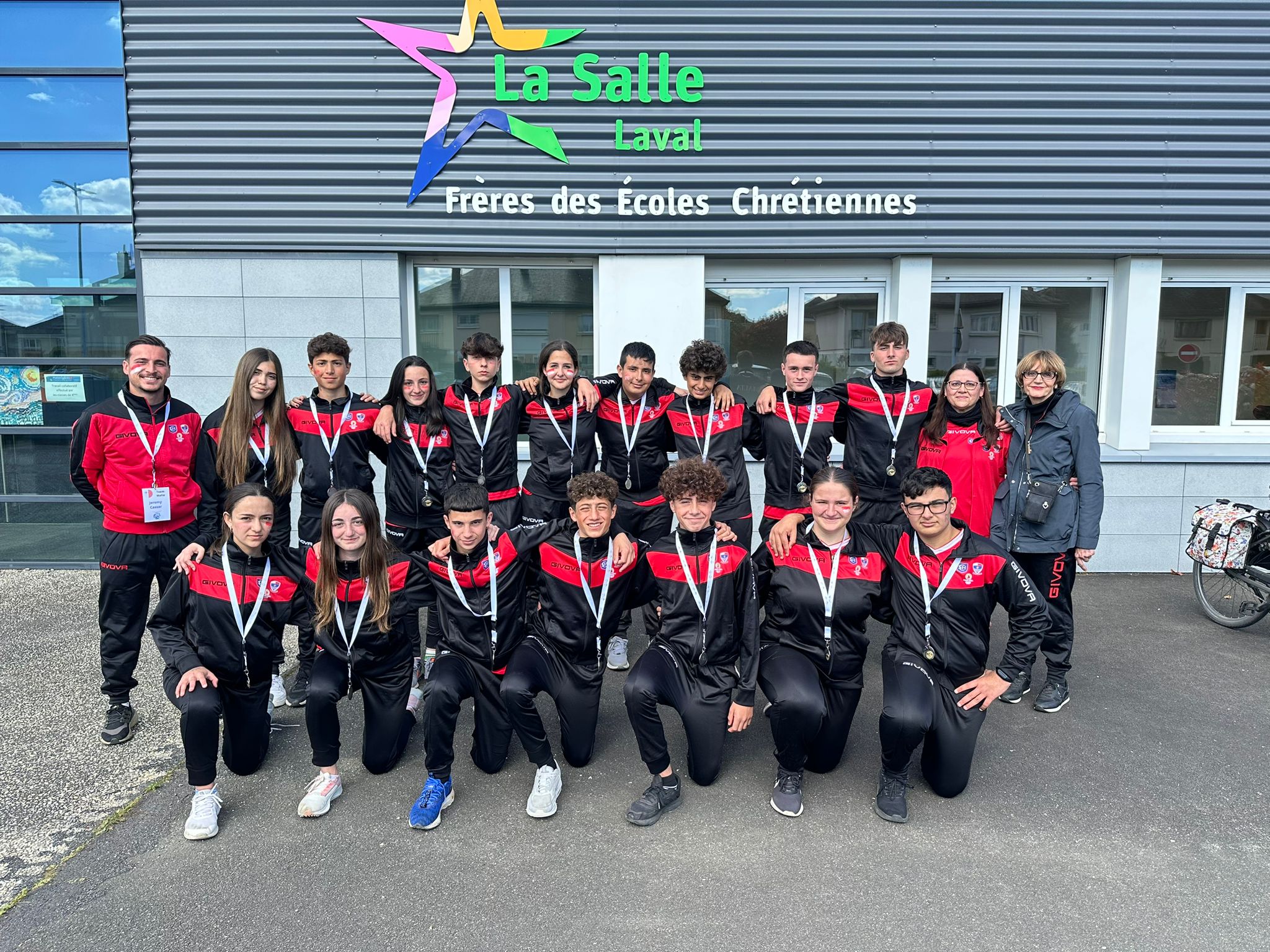 Two colleges form one team for Olympic-themed project - Times²